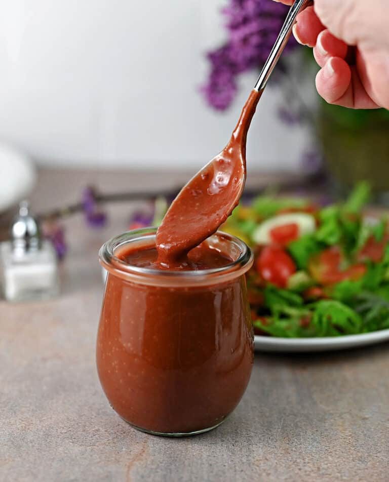 Strawberry Balsamic Vinaigrette Dressing - Ovenspiration