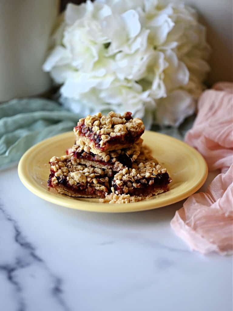 Raspberry Oat Bars (with Cake Mix) - Ovenspiration